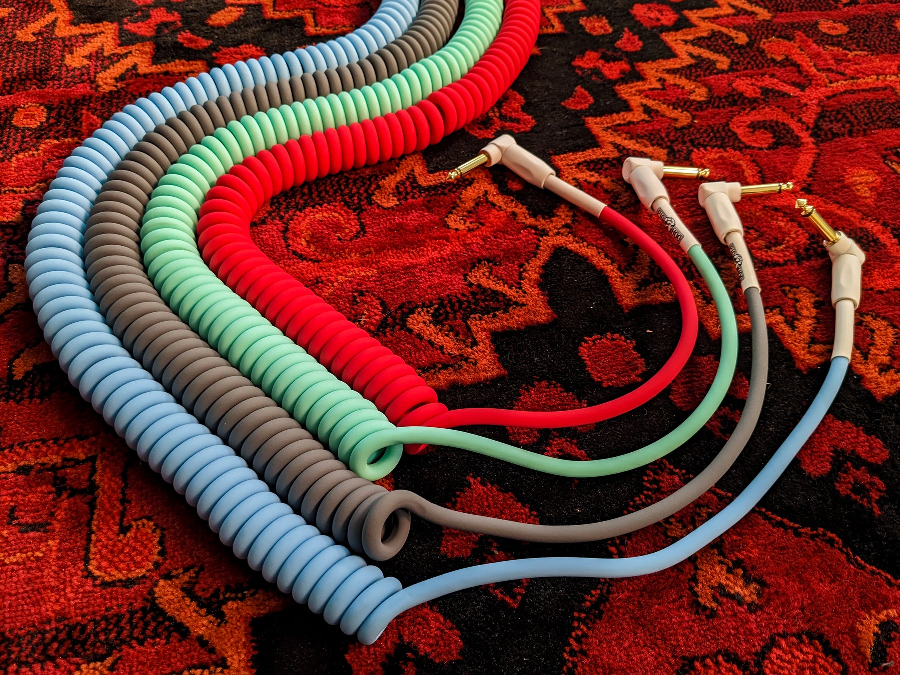 Half-Coil Cables – Pig Hog Cables