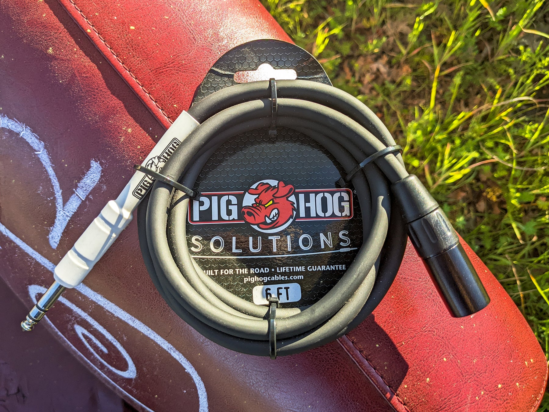 Adapters & Connectors – Pig Hog Cables